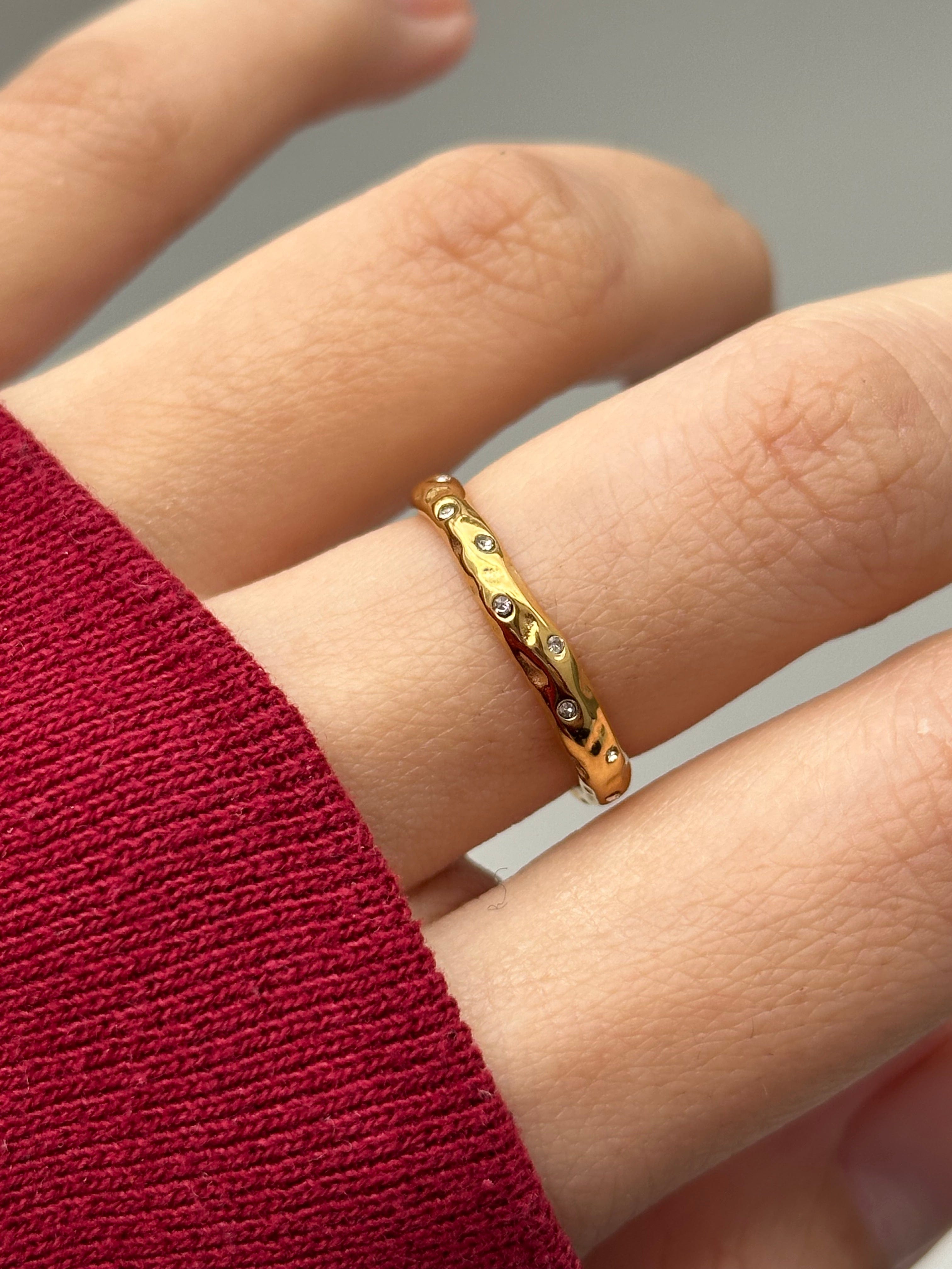 Mira stacker ring – Serendipity